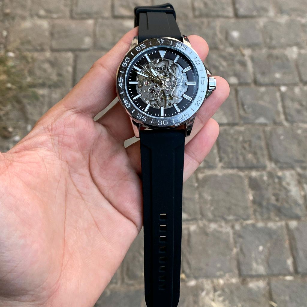 Analog Bannon Modern Original Japanese Automatic Engine Watch