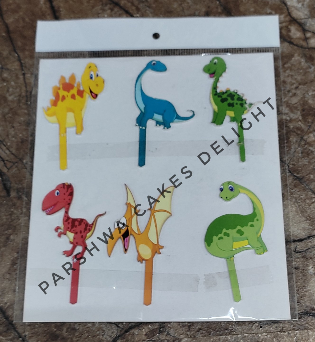 ACRYLIC THEME TOPPER