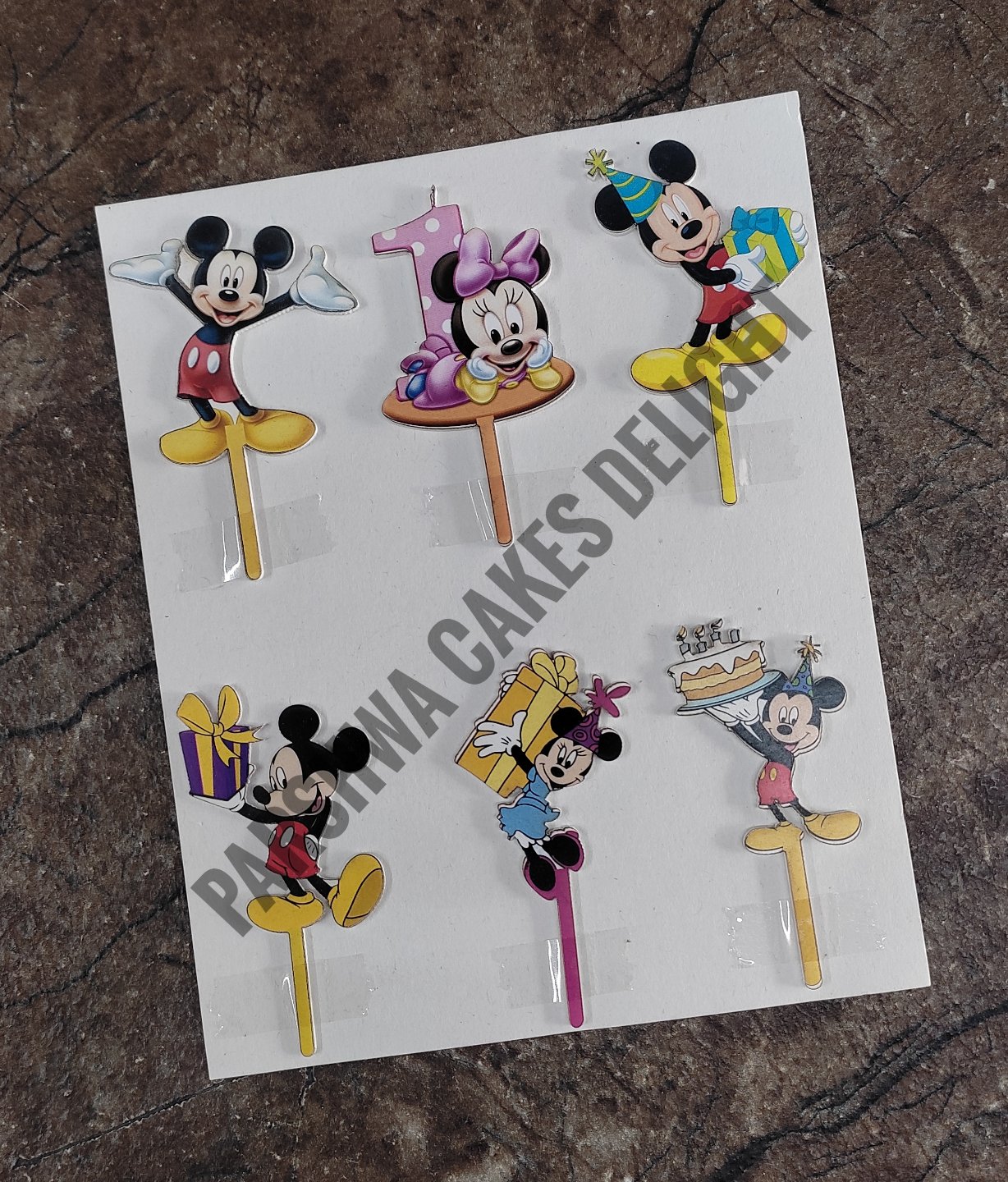 ACRYLIC THEME TOPPER