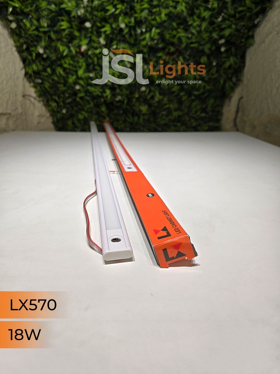 LX 570 18W 220V Cabinet Profile Light