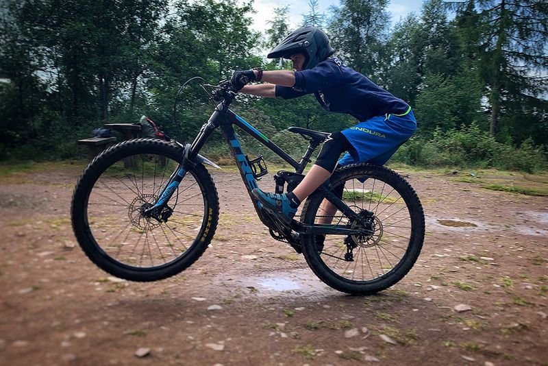 FIND YOUR FLOW: Women Only Intermediate Mountain Bike Skills Course ...