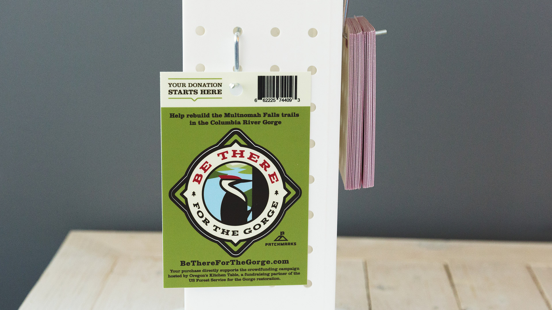 Do you offer custom hang tag stickers? | Sticker Mule Germany