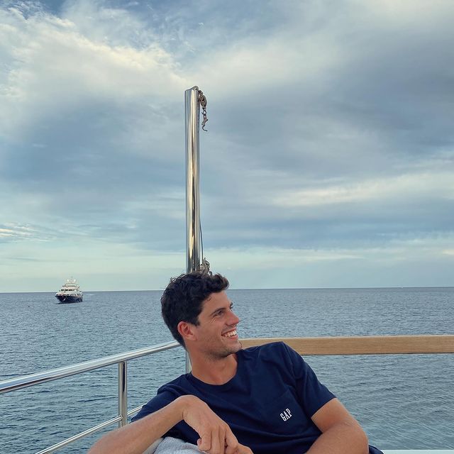 LUCAS PRADA model represented by M MANAGEMENT