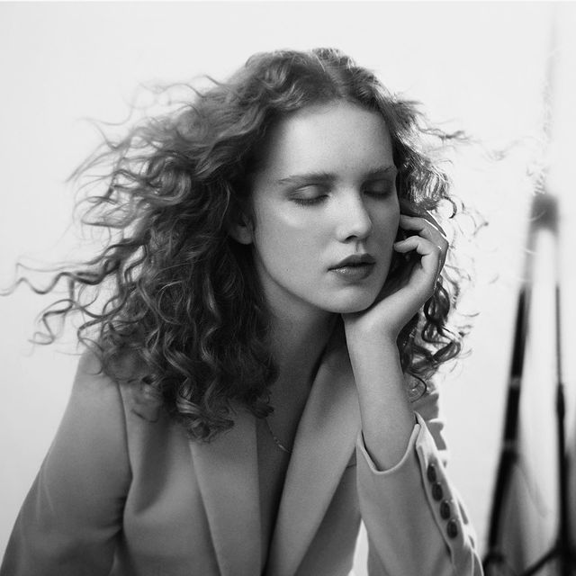 EMILIE HANSEN model represented by Metropolitan models