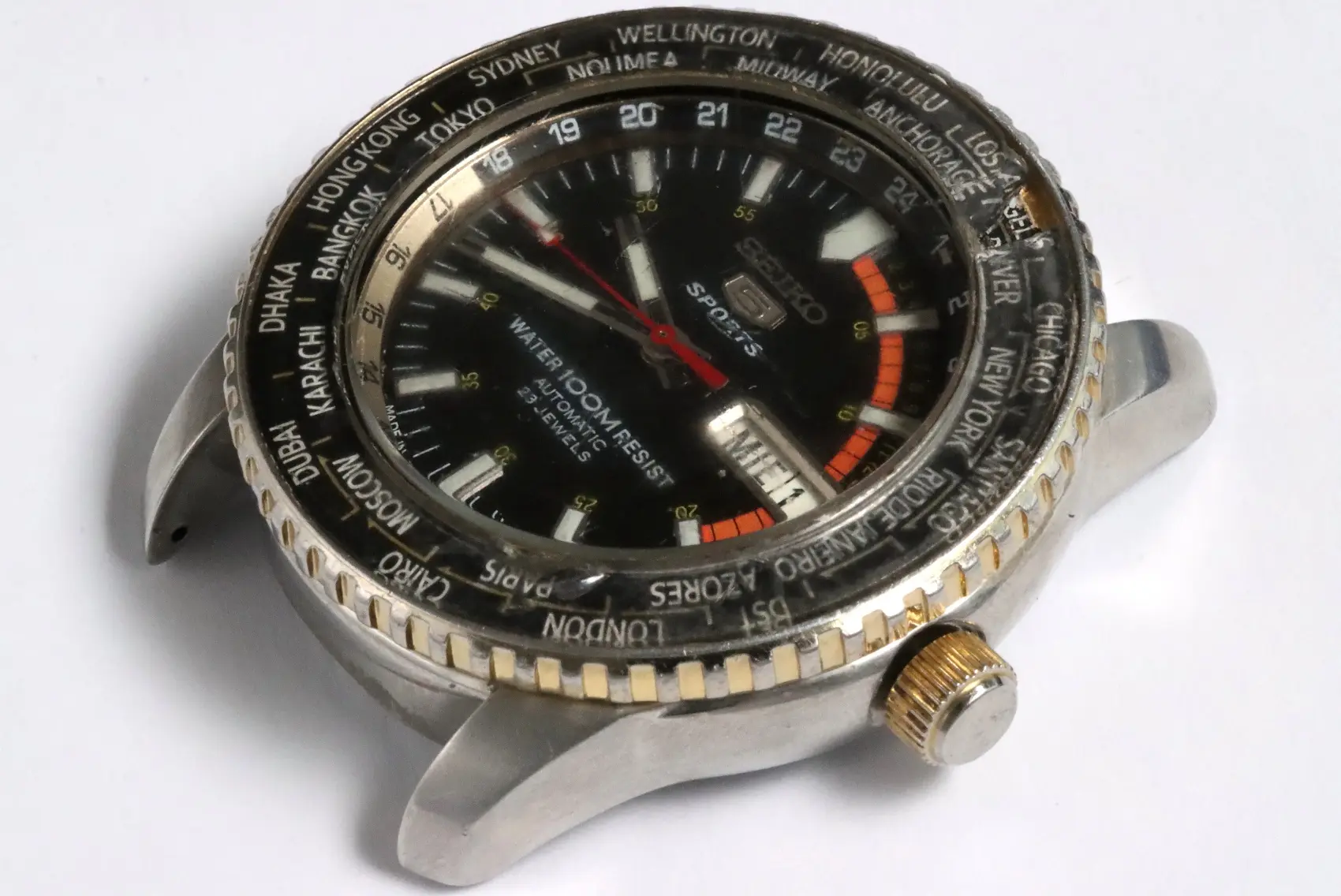 Seiko 7S36 automatic world time watch for restore | Speedtimerkollektion