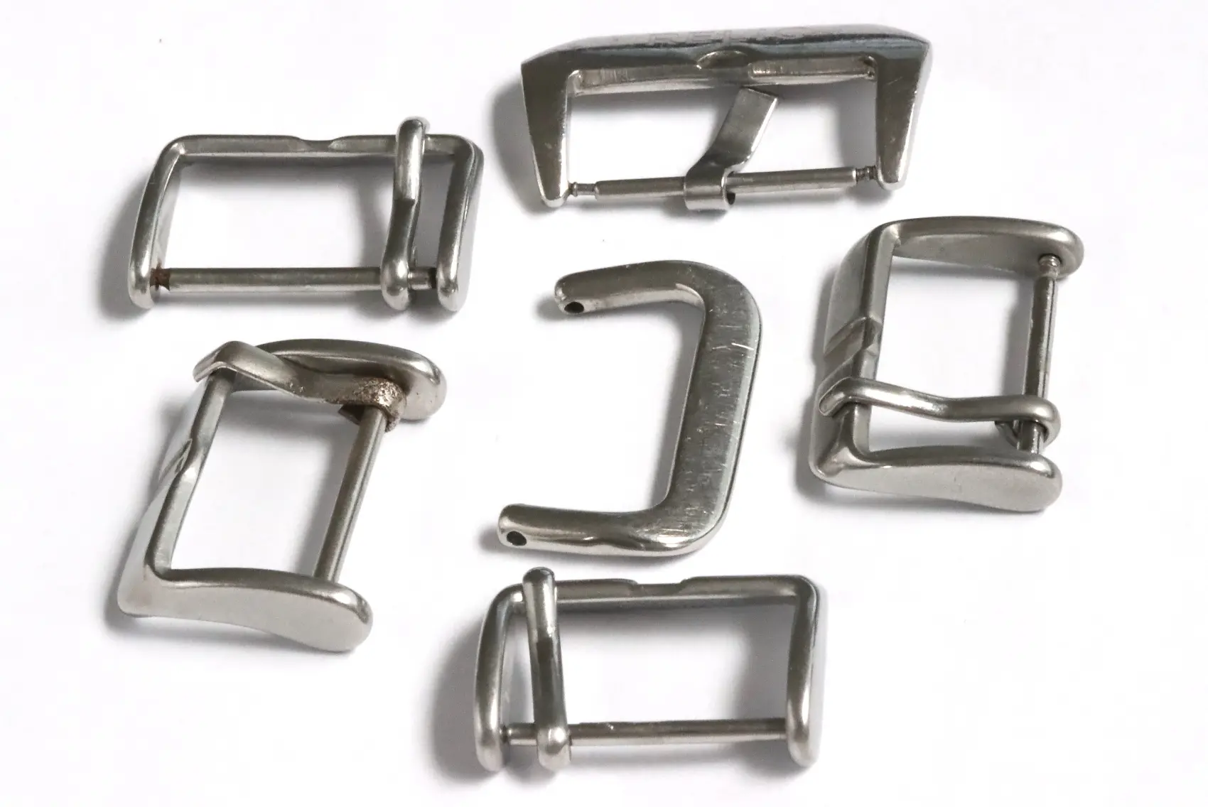 Vintage rubber strap buckles mixed sizes Seiko etc.. | Speedtimerkollektion