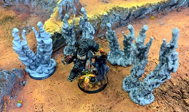 Amazing Smoke Flight Stands From Deadly Print Studio - Spikey Bits