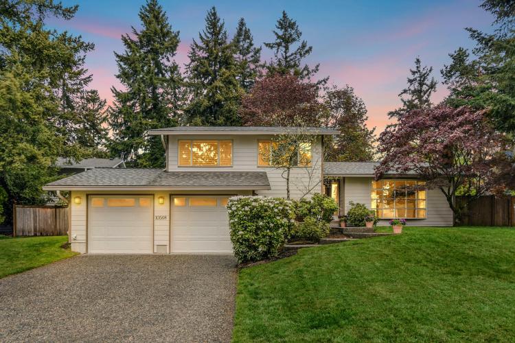 10568 158th Avenue NE, Redmond, WA 98052
