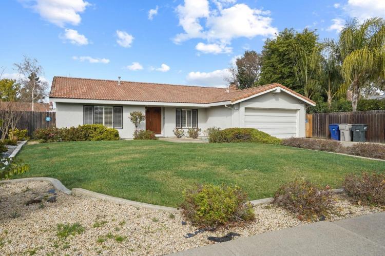 975 Park Ranch Way, Sacramento, CA 95831