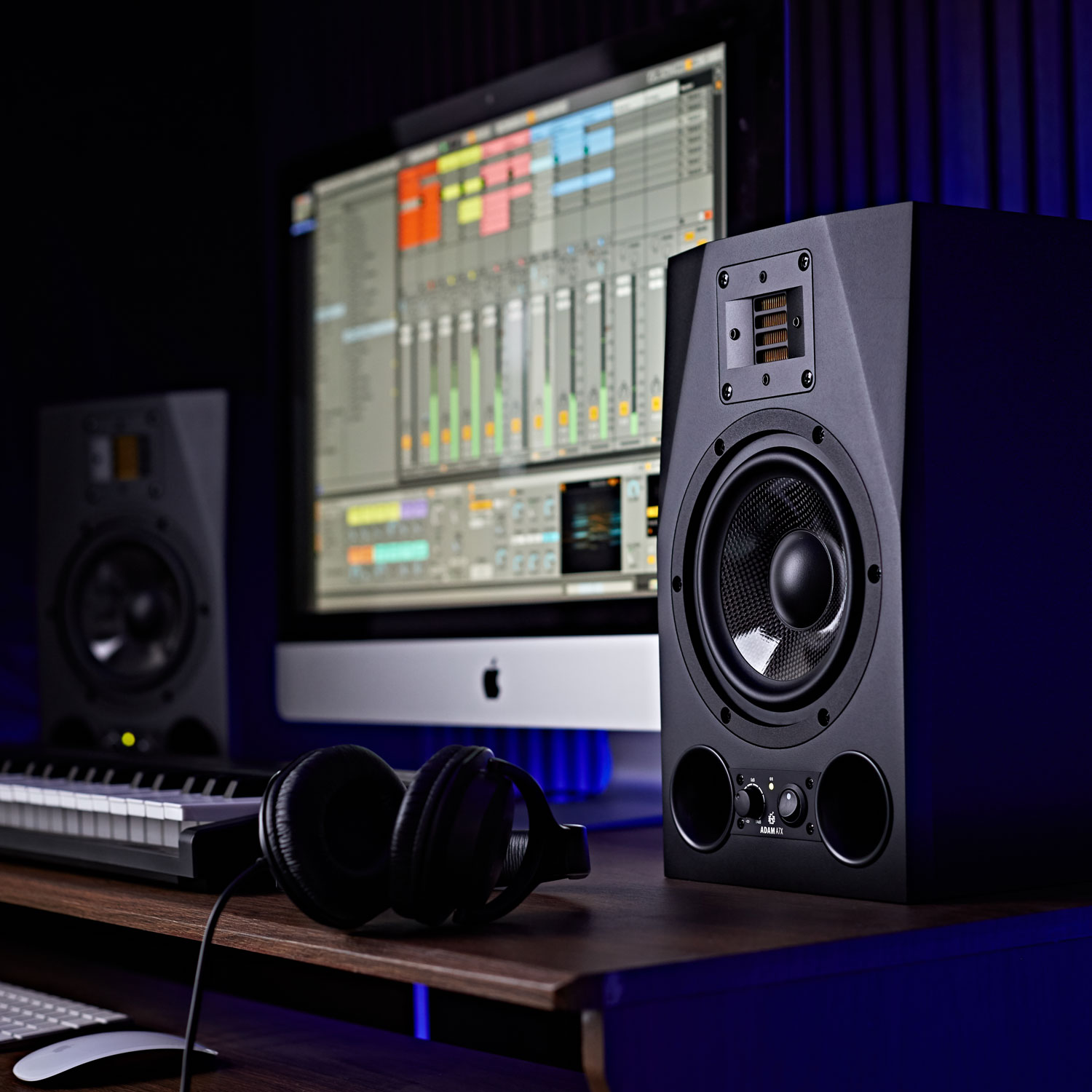 How To Master a Song In 9 Easy Steps | Gear4music