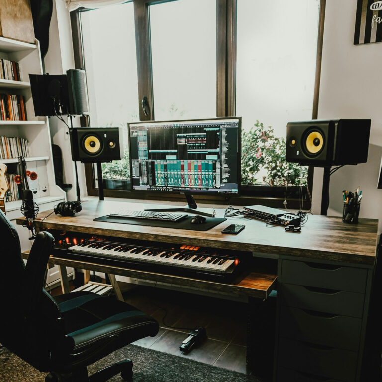 Our Favourite Mixing Tips and Tricks | Gear4music