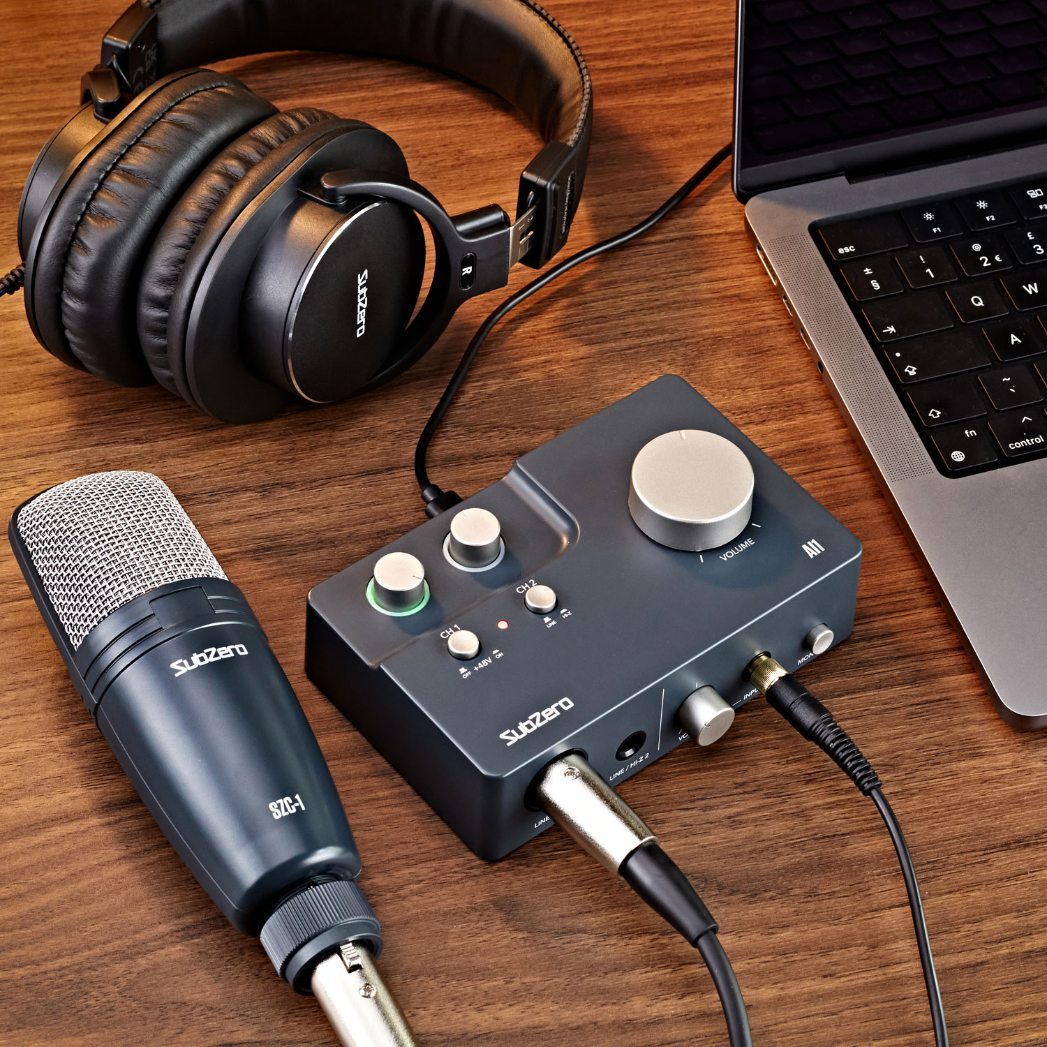 Audio Interface vs. Mixer - Which One is Right for You?