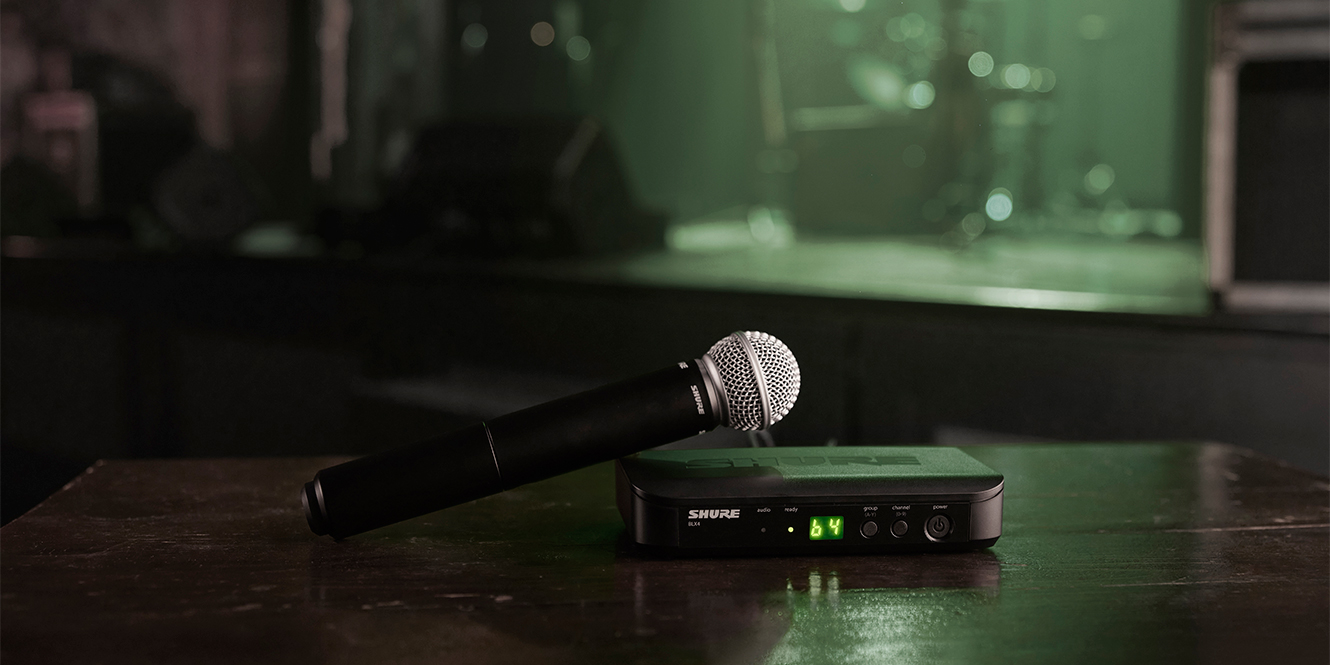 What Is A Pencil Microphone? Benefits & Applications