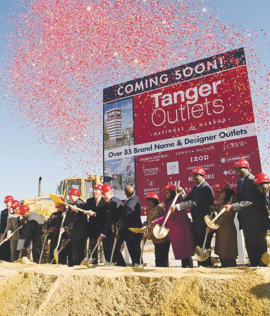 New Shopping Mecca Takes Shape at National Harbor - The Zebra-Good News ...