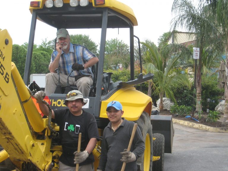 “Mango Mike” Anderson - The Zebra-Good News in Alexandria