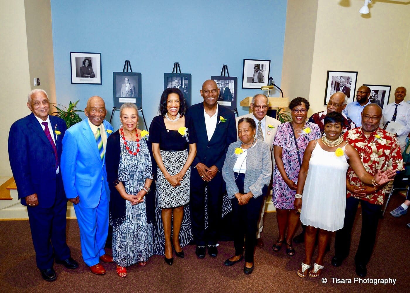 On Exhibit: Powerful Portraits of African American Living Legends of ...