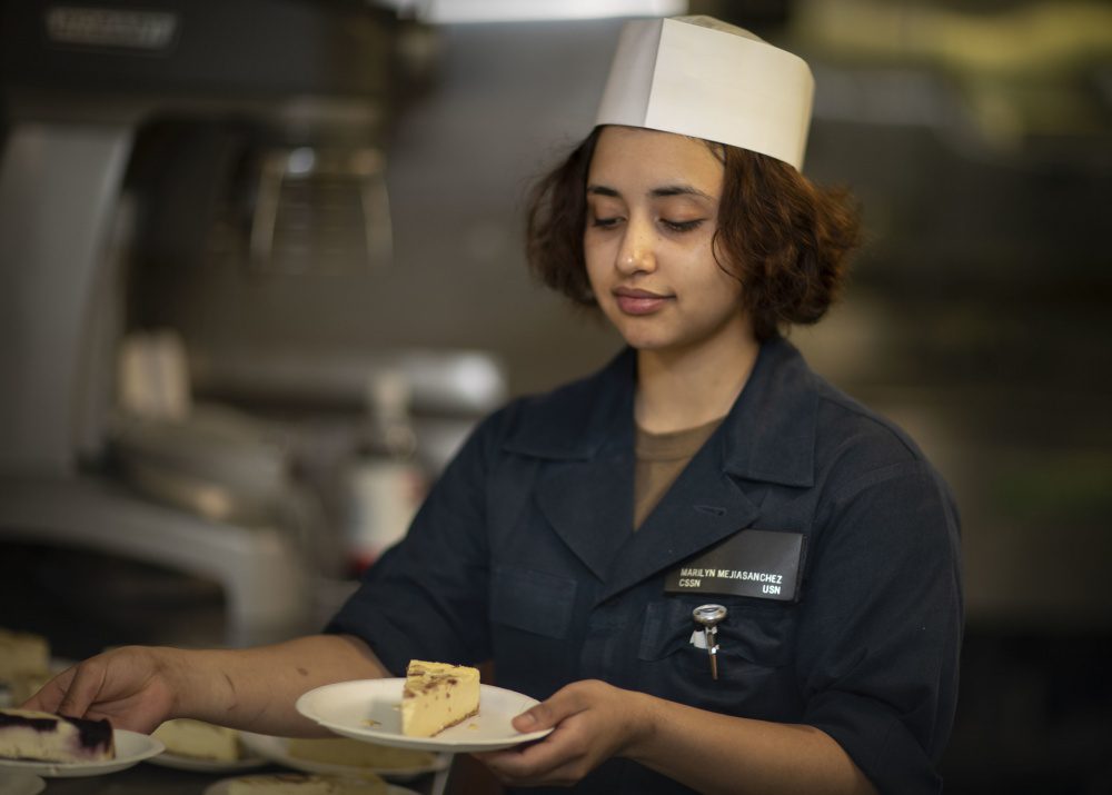 Alexandria Sailor Prepares Meals Aboard U.S. Navy Warship - The Zebra ...