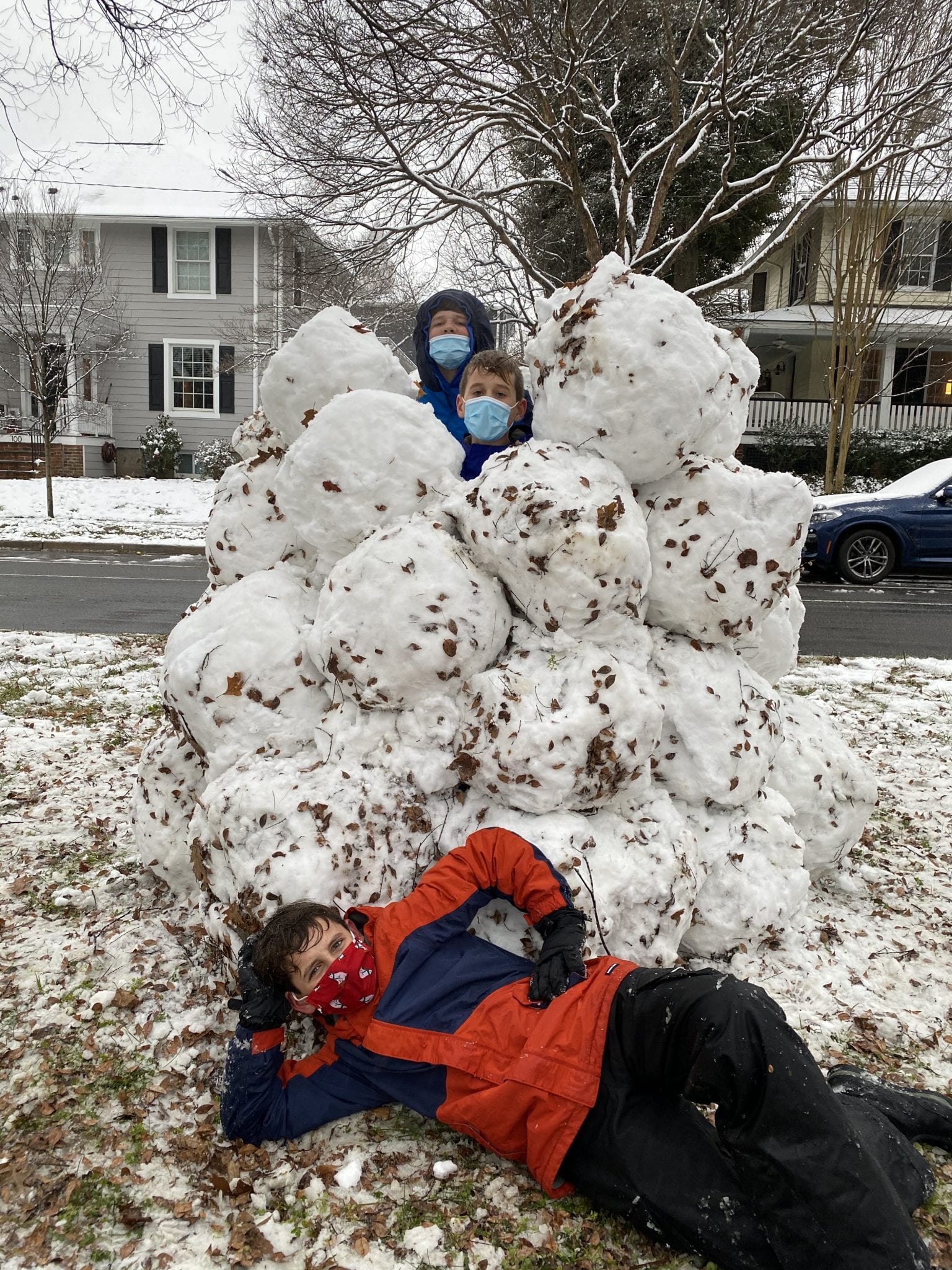 How The Commonwealth Ave Snow Fort Created Community Cheer - The Zebra ...