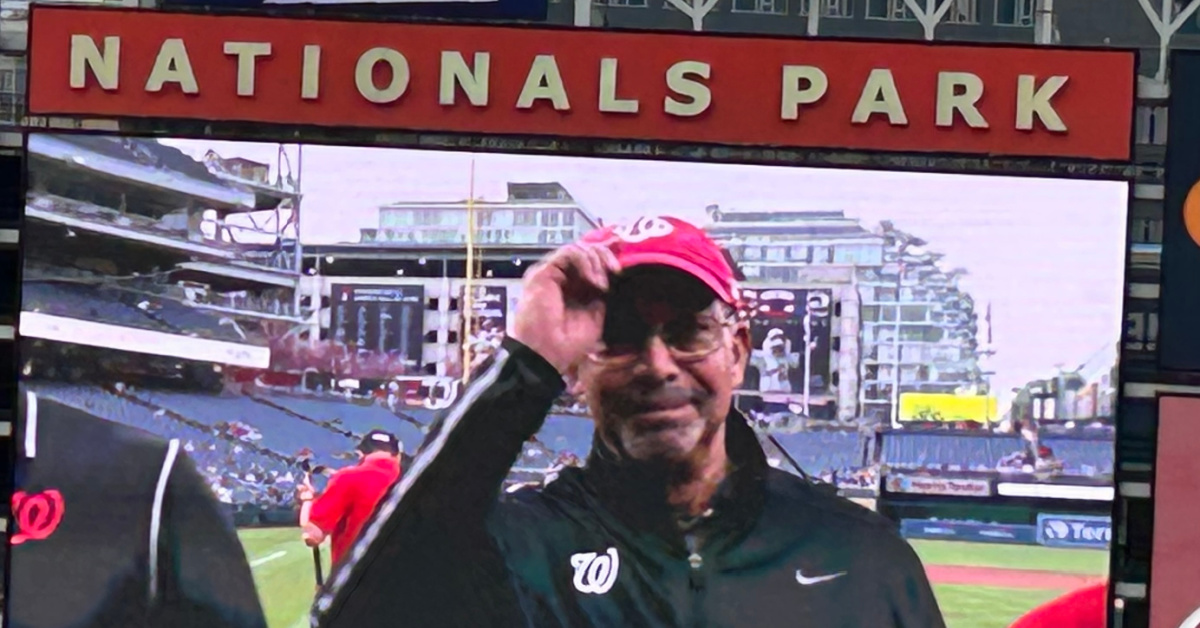 A Familiar Face Returns to the Stands After 20 Years Running the ...
