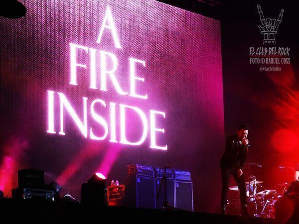 Nine Inch Nails, AFI y Zurdok en el primer día del Festival Vive Latino ...