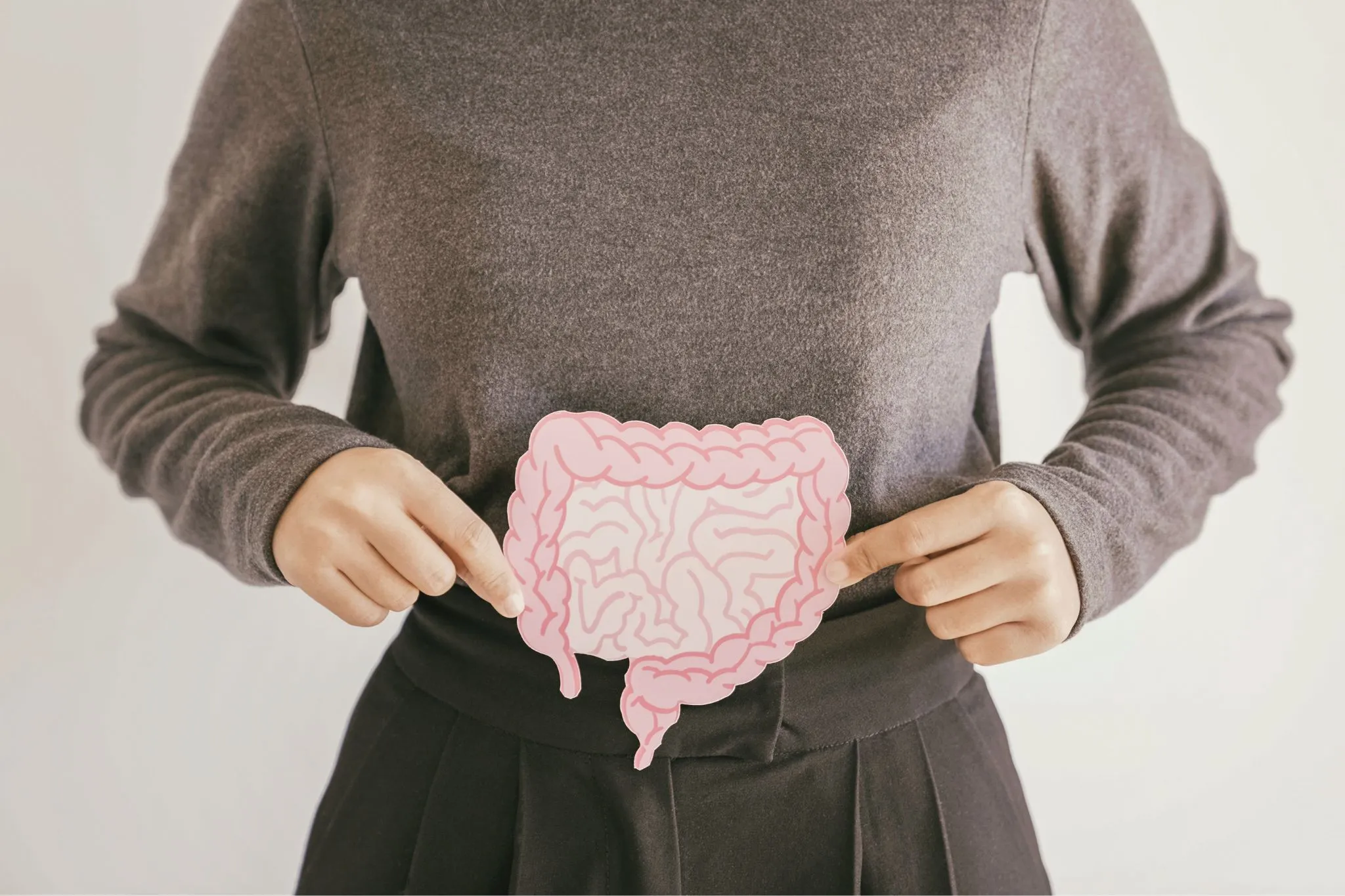 Ulcerative Colitis Flare-Ups: Causes & Relief Strategies | Evinature