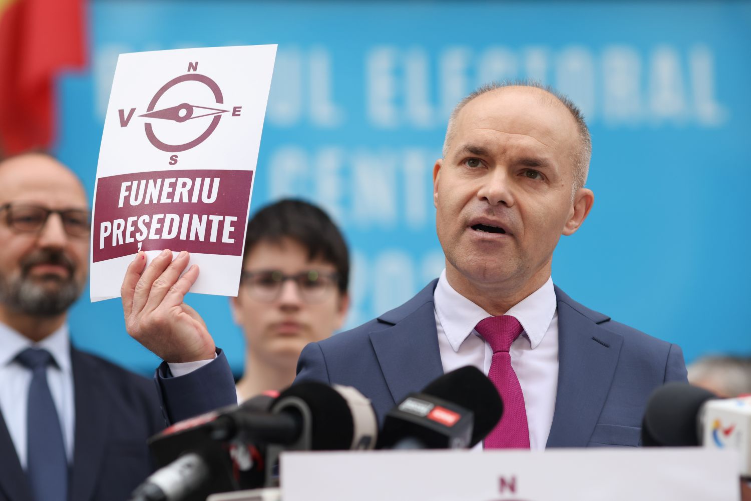 Daniel Funeriu: De la consilier al lui Băsescu la candidat independent ...