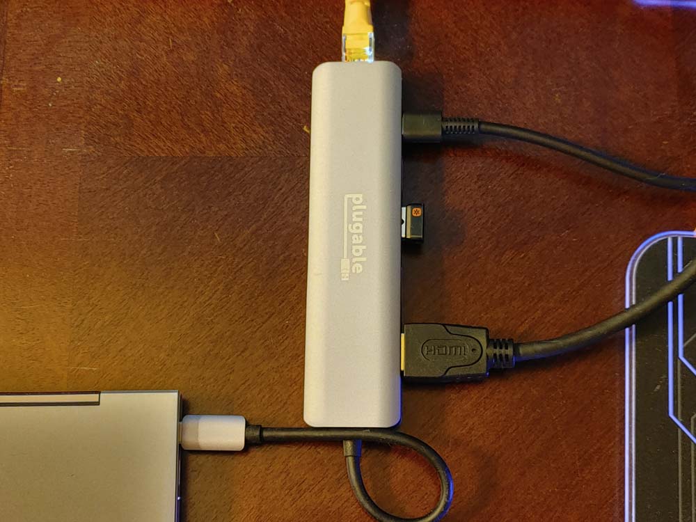 Plugable USBC-7IN1E is a Thin and Light Portable Laptop Hub [Review ...
