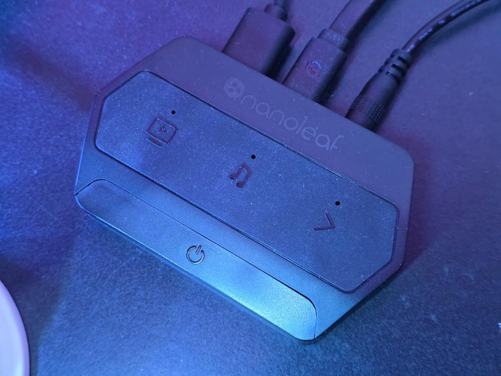 Nanoleaf 4D Screen Mirror + Lightstrip Kit Will Elevate Your Television ...