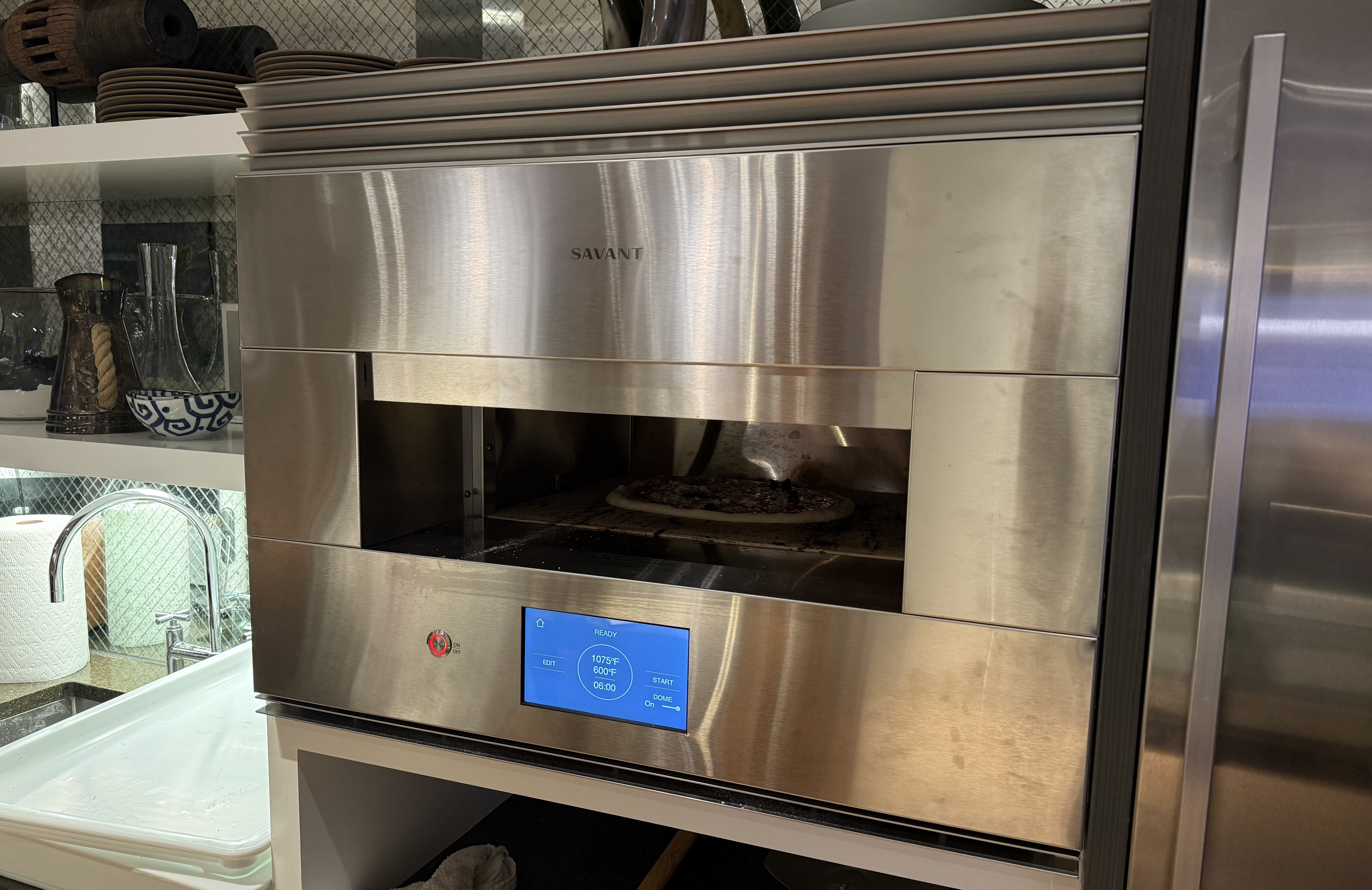Savant Smart Hearth Oven takes home cooking to another level – G Style ...