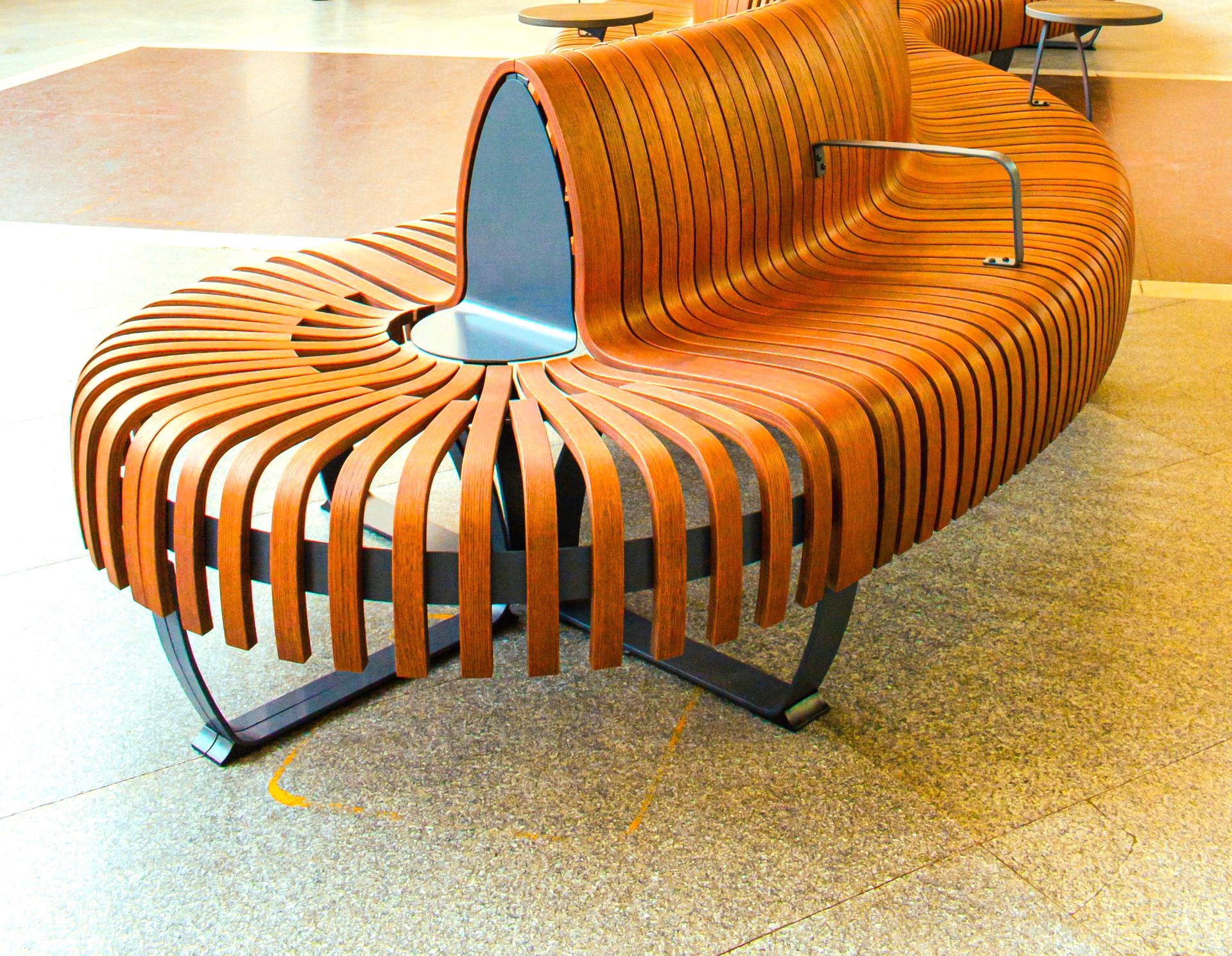 Nova C Back Endpiece Left | IROCO