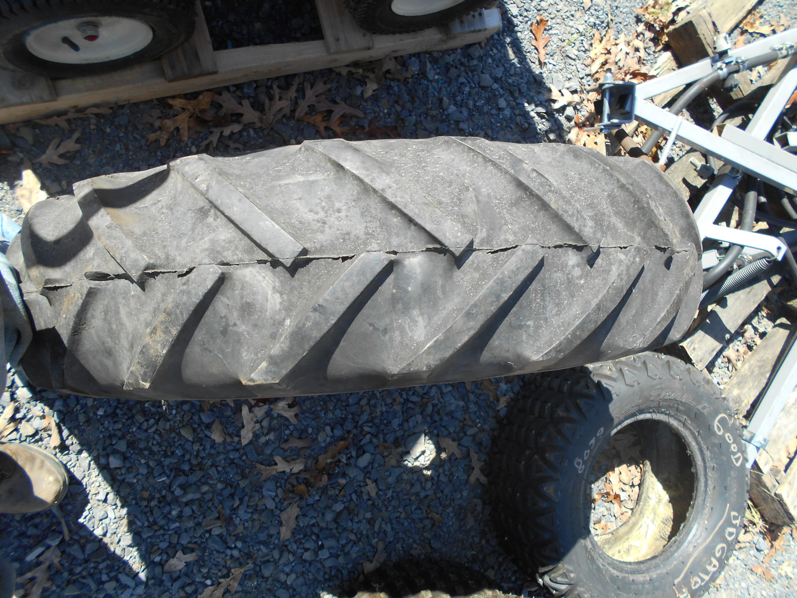 #2527498 7.50 x 18 Goodyear tire on 8 lug Rim - JM Equipment