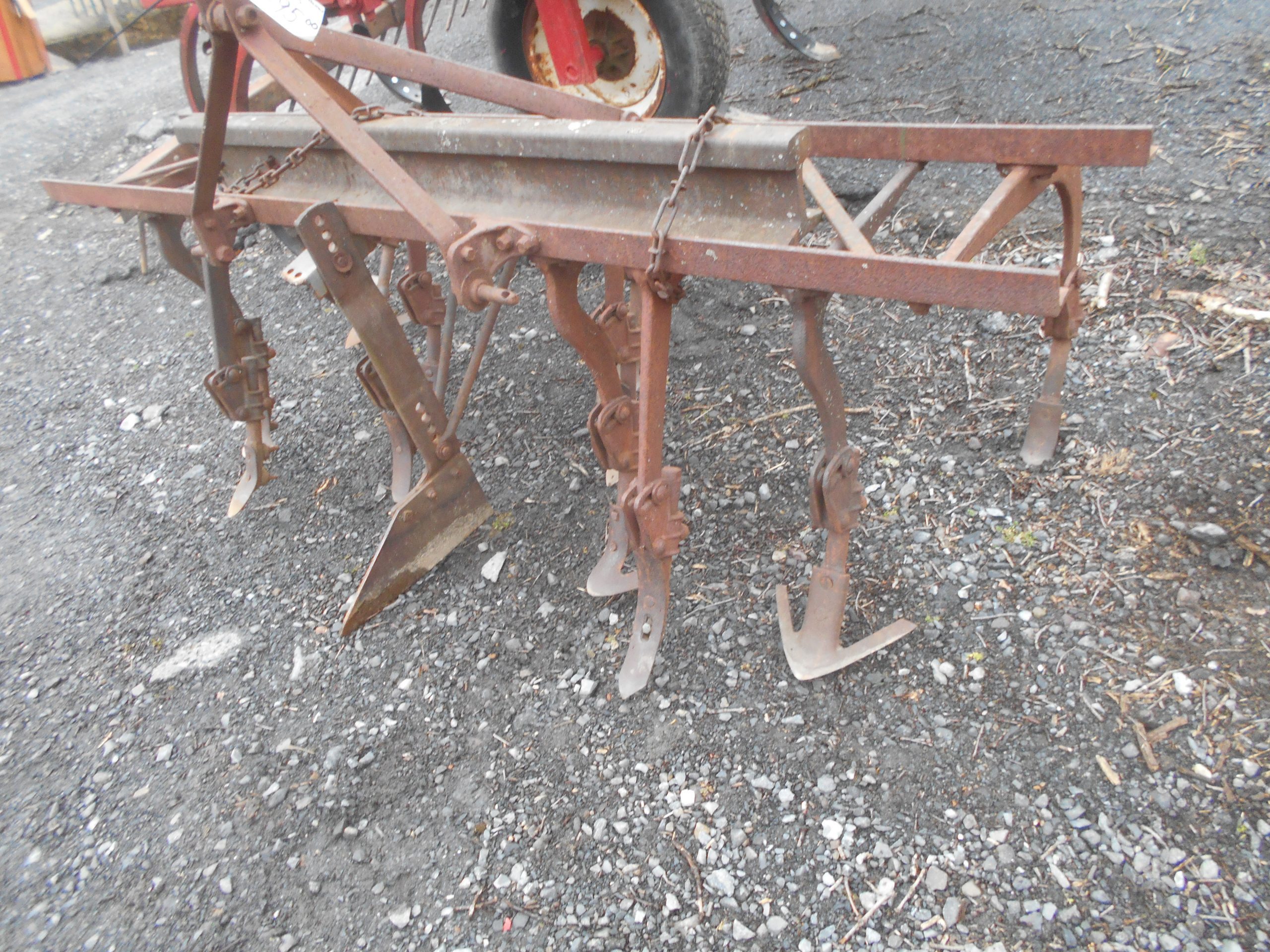 #7802 13 1/2' Niemyer Tillage Tool 3pt $2500.00 | JM Equipment