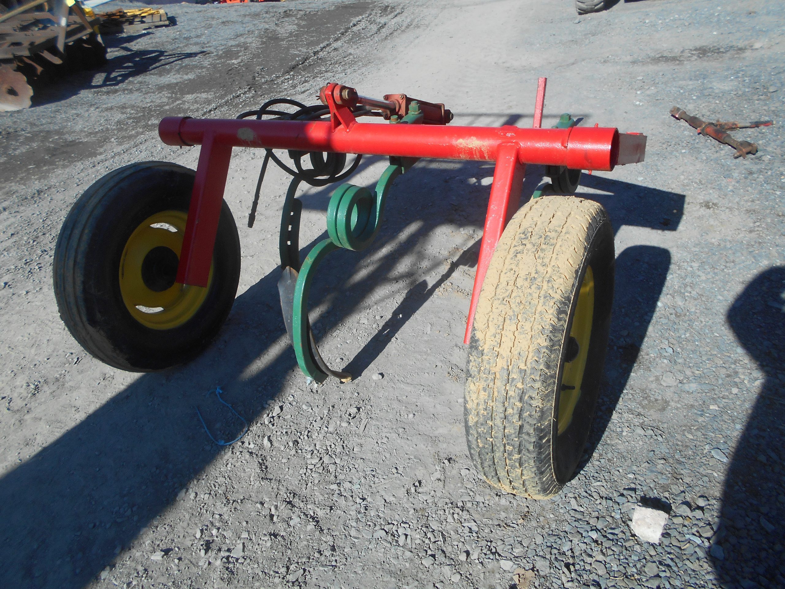 #7427 3 Tooth Pull Type Chisel Plow $1450.00 - JM Equipment