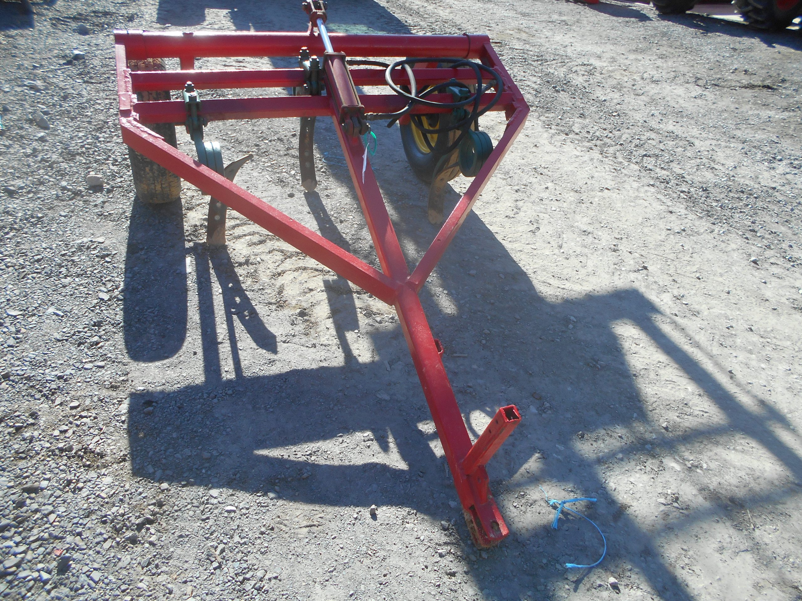 #7427 3 Tooth Pull Type Chisel Plow $1450.00 - JM Equipment