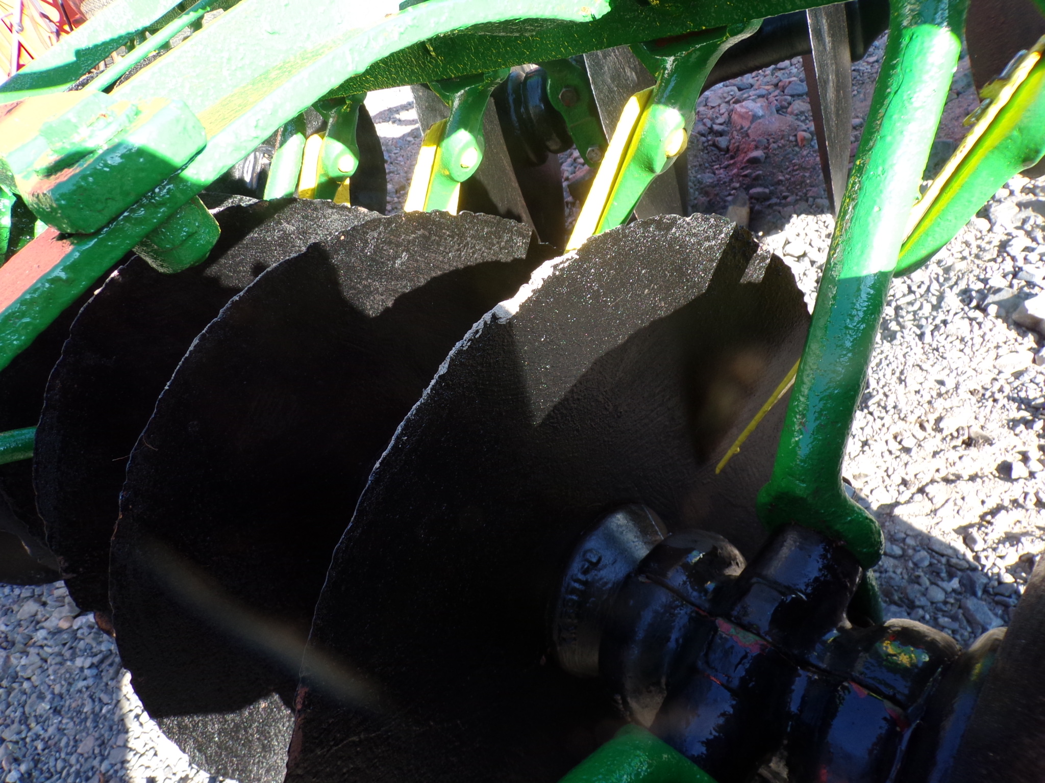 #7984 6' John Deere 3pt Disc $1250.00 - JM Equipment