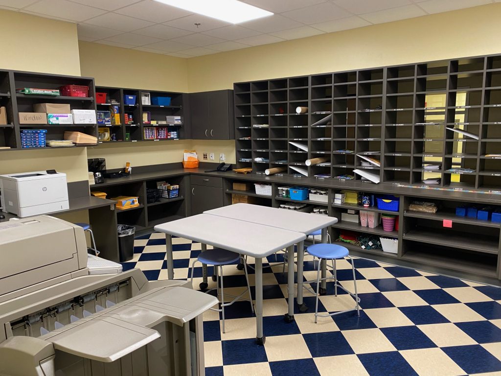 The new Colonial Elementary School is a tribute to multiple generations ...