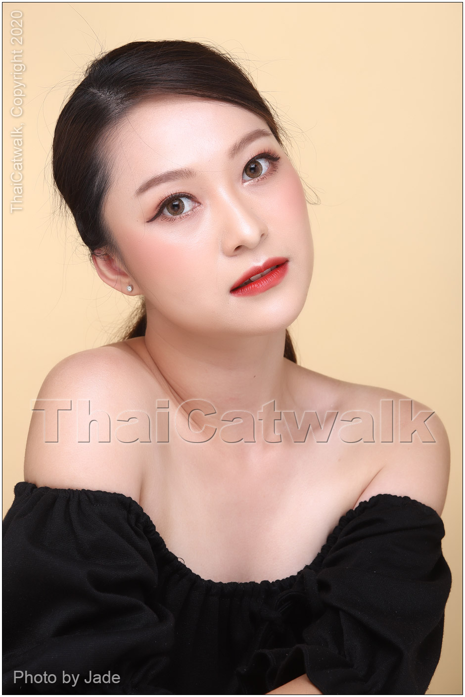Editorial Set – Korea Make Up Style – ThaiCatWalk