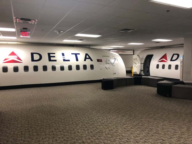 Delta Flight Training Academy - Atlanta - July 2018 - The Airchive 2.0