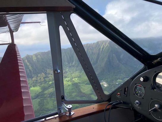 Hawaiian Airlines 1929 Bellanca Flight with CEO Mark Dunkerley - Jan ...