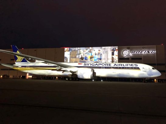 Singapore Airlines World's Longest Flight EWR-SIN Inaugural - October ...