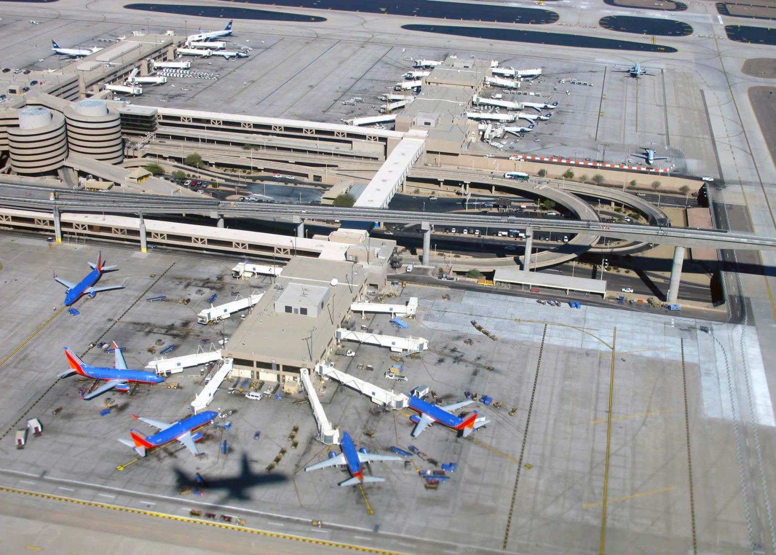 Phoenix Sky Harbor Airport - PHX - Arizona - 2010 To 2020 - The ...