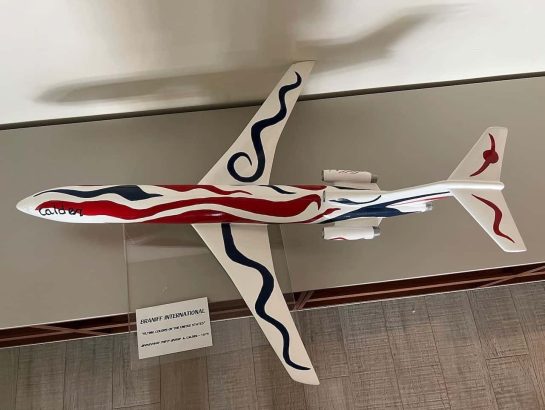 Braniff Calder 727 Model Owned by Chris Sloan - The Airchive 2.0