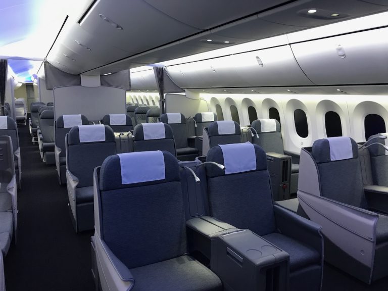 Boeing Customer Experience Center - Seattle Washington - USA - 2016 ...