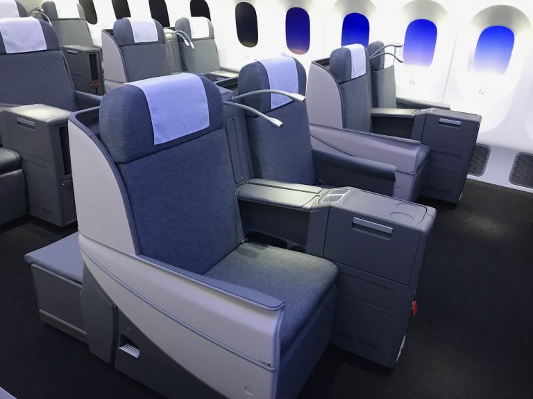 Boeing Customer Experience Center - Seattle Washington - USA - 2016 ...