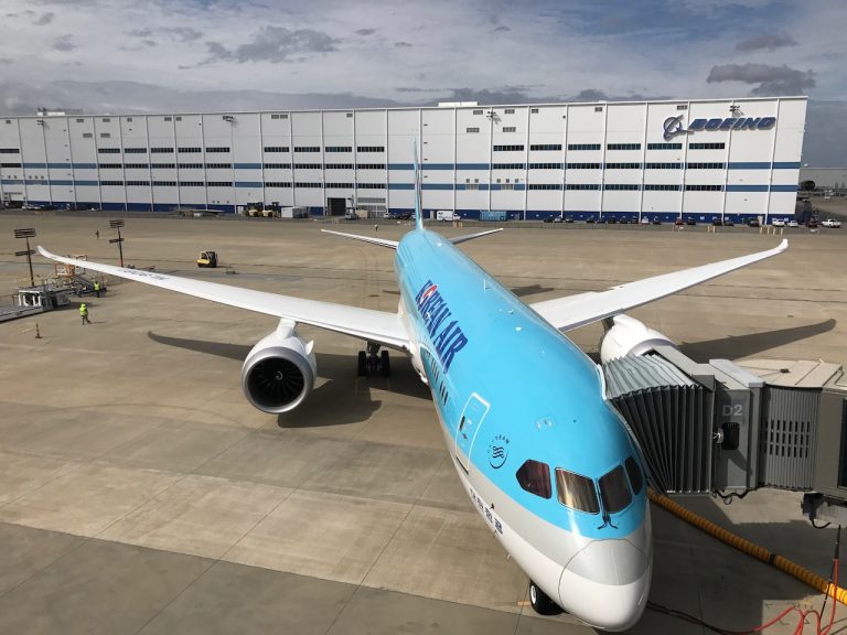 Boeing 787-10 Dreamliner Prototype at Boeing Field - 2017 - The ...