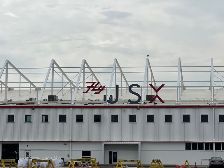 Dallas Love Field - DAL - Dallas, Texas, USA - JSX New Terminal and ...