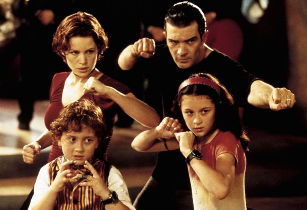 Mini Espías: The Purposeful Latinx Representation In Robert Rodriguez's ...