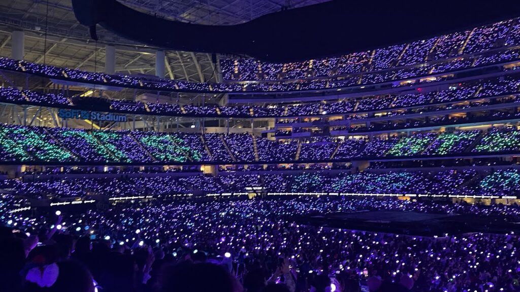 How K-Pop Lightsticks Transformed Concerts & Shaped Fandom Culture ...