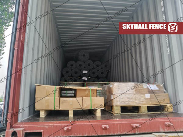 319 Km Hexagonal Fence For India Solar Power Plant