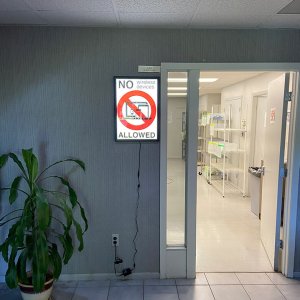 No wireless devices allowed backlit LED sign deters unauthorized PEDs